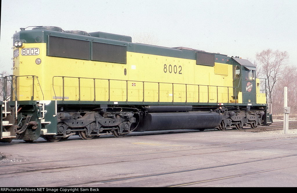 CNW 8002--SD60